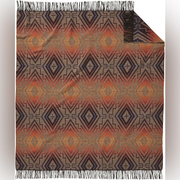 Pendleton | Bedding | Pendleton Sunset Cross Wool Throw Blanket Taupe | Poshmark